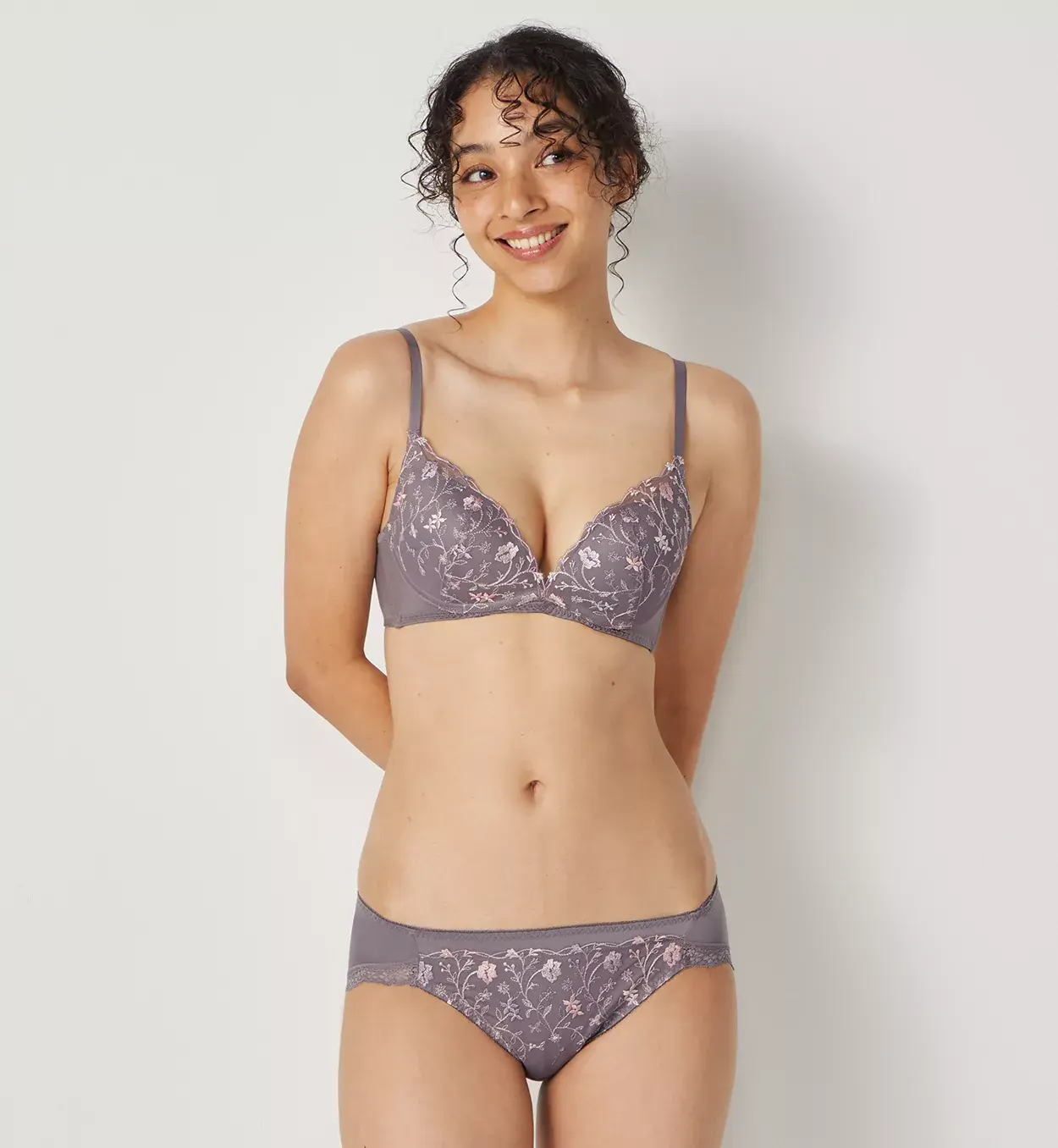 【SALE】レギュラーショーツ ラブブロッサムズ AMST1482 Hikini JX OUTLET ショーツ ,[M]：87-95cm,[L]：92-100cm,ポリエステル、ナイロン、その他